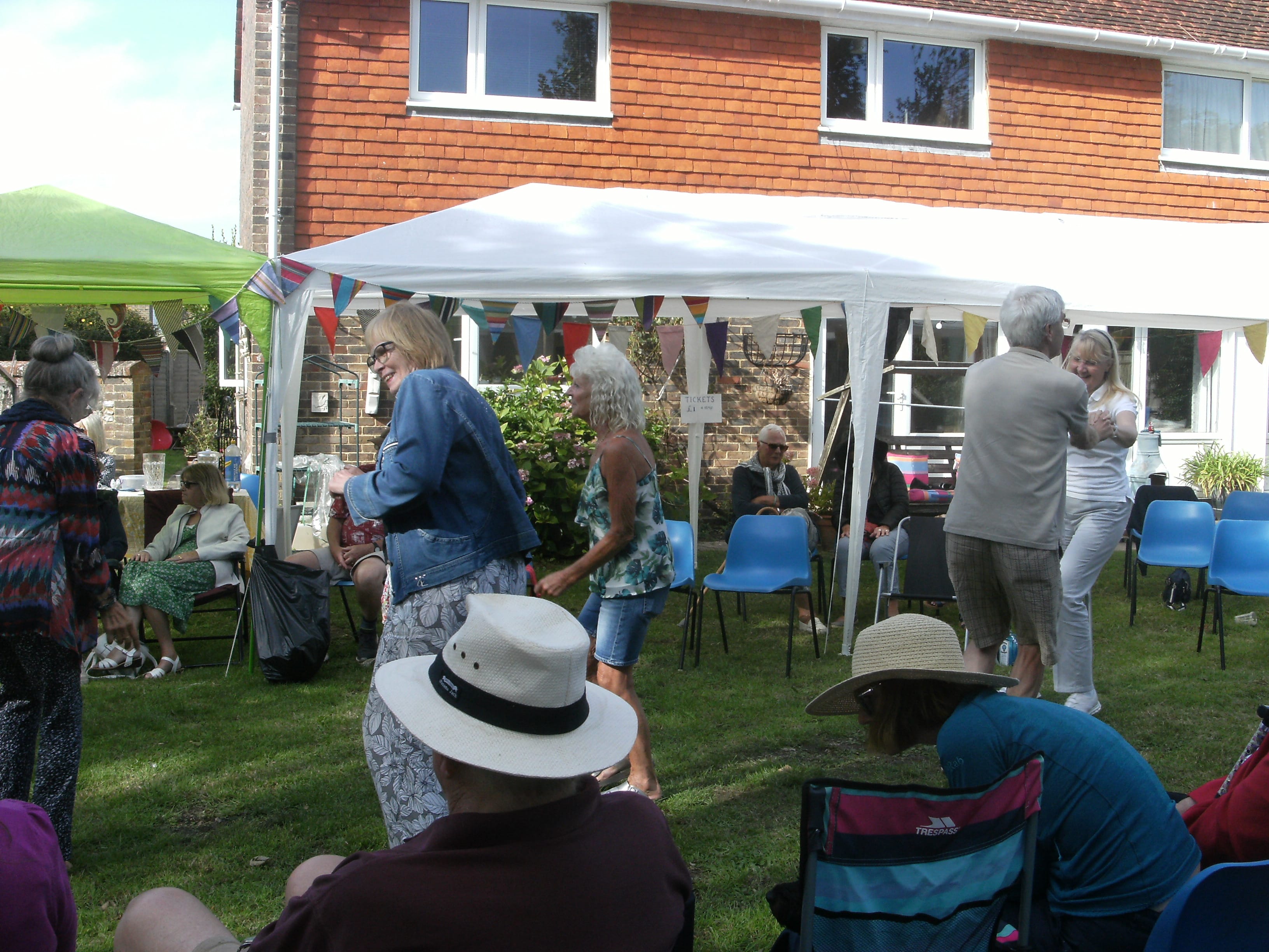 Blues in the rectory garden 2023 – St Anne’s Church East Wittering