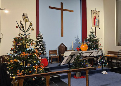 Christmas tree festival 2024 – St Anne’s Church East Wittering